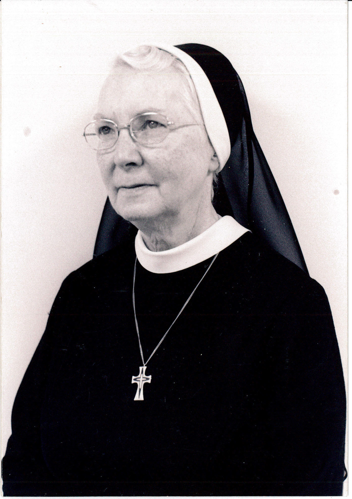 Recordando a la Hermana Consuela White: Líder de enfermería, sanadora y ...